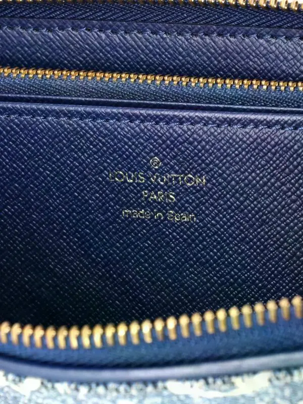 LOUIS VUITTON Zippy Wallet Denim Small Wallets - Blue