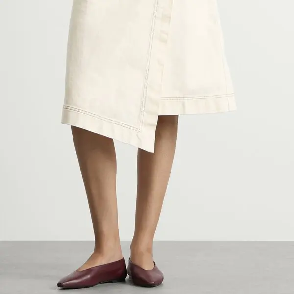 AeydĒ Betty Square Toe Ballet Flats