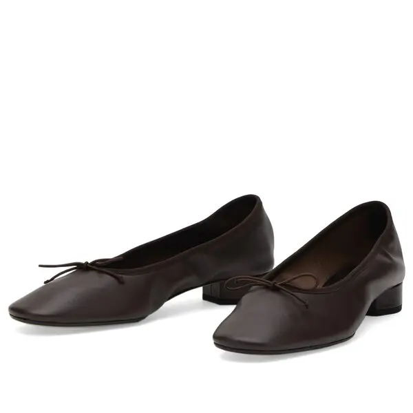 AeydĒ Onda Round Toe Ballet Flats