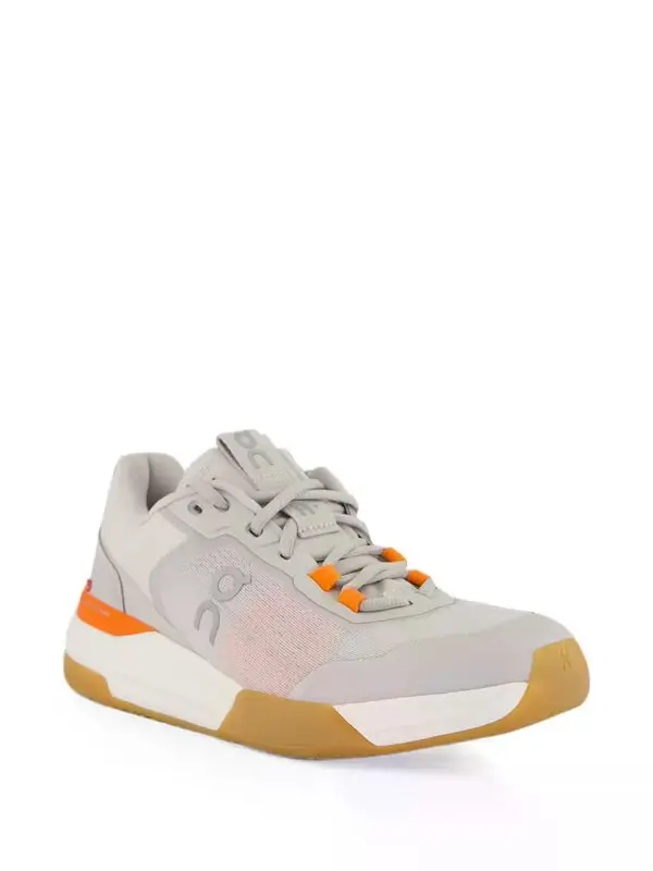 On The Roger Advantage Pro Sneakers