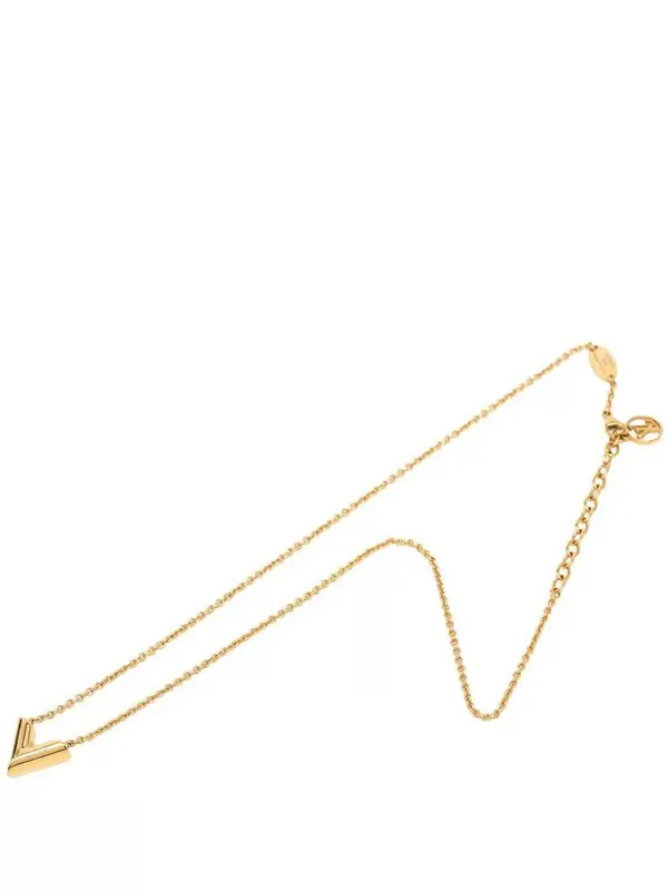 LOUIS VUITTON 2022 Essential V Pendant Necklace - Gold