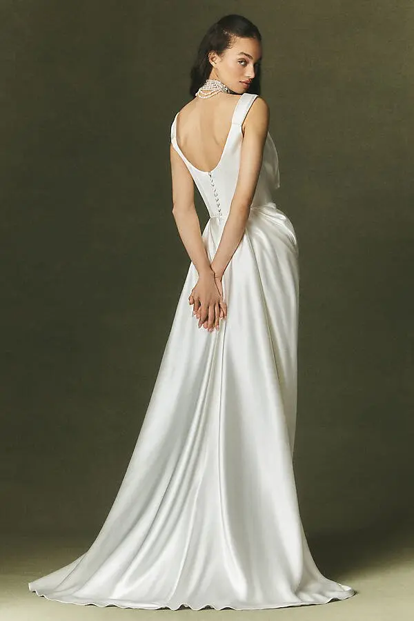 DIVINE ATELIER Liv Gown