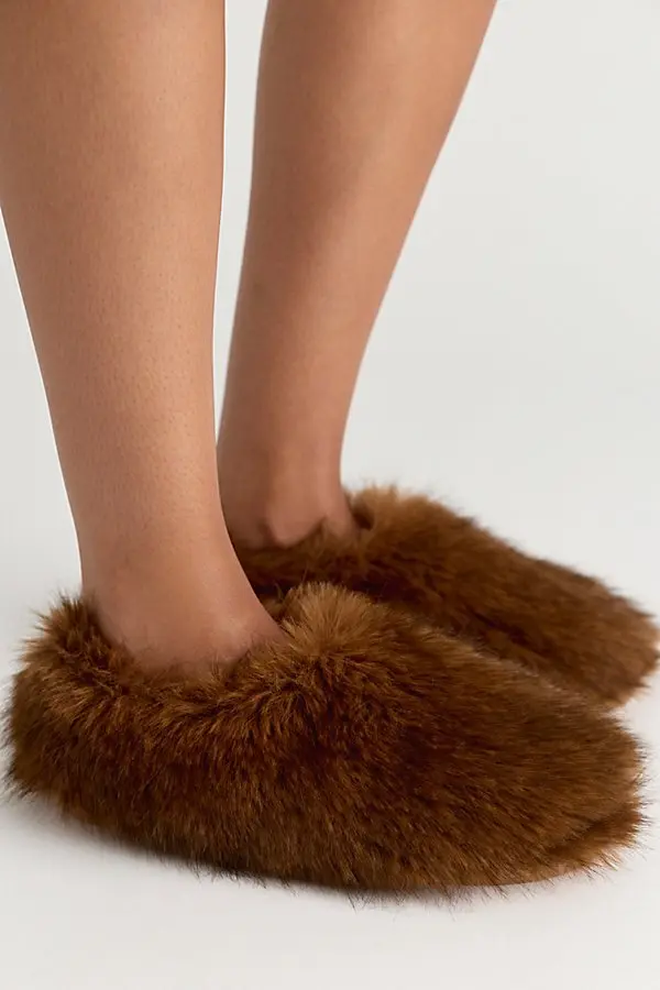 FP VEGAN COLLECTION Faux Fur Slippers - Mink