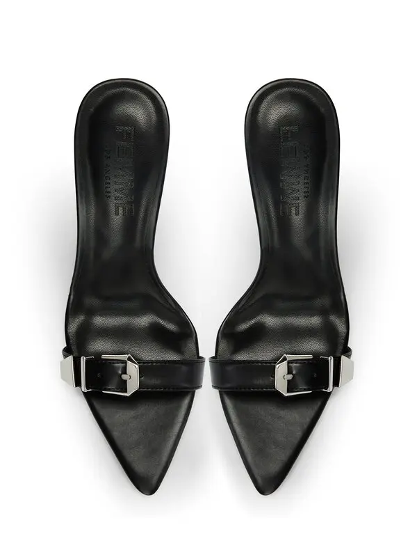 Femme La Carter Mule 100 With Statement Buckle Detail