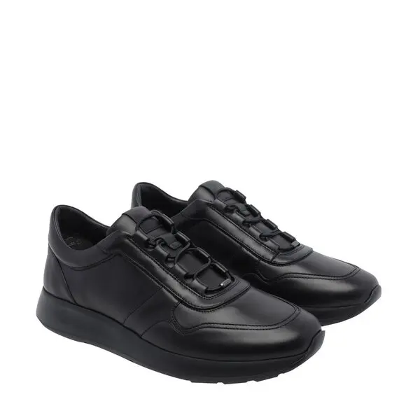 TOD'S Leather Sneakers - Black