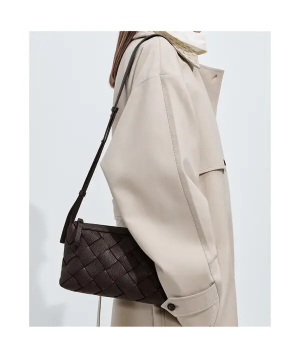 Bottega Veneta Diago Zipped Messenger Bag