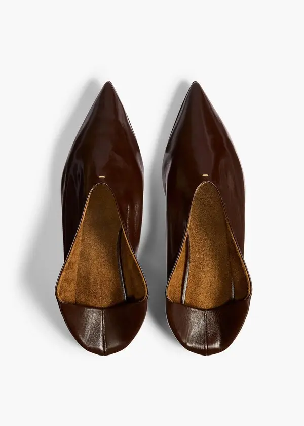 Khaite Miriam Ballerina In Glazed Leather - Cacao