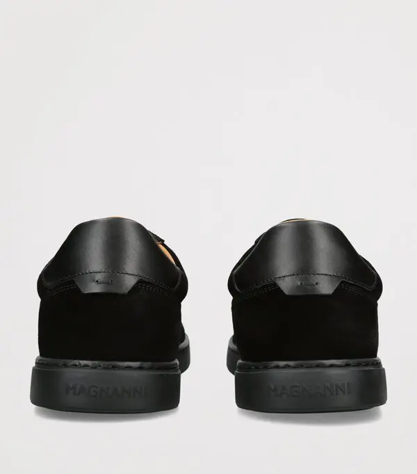 Magnanni Suede Laceless Sneakers