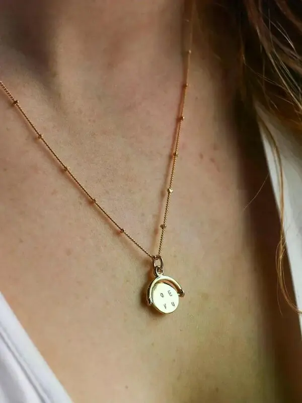 AUREE JEWELLERY Verona Spinning Pendant - Gold