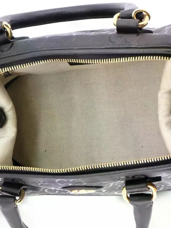 Gucci Gg Embossed Leather Shoulder Bag