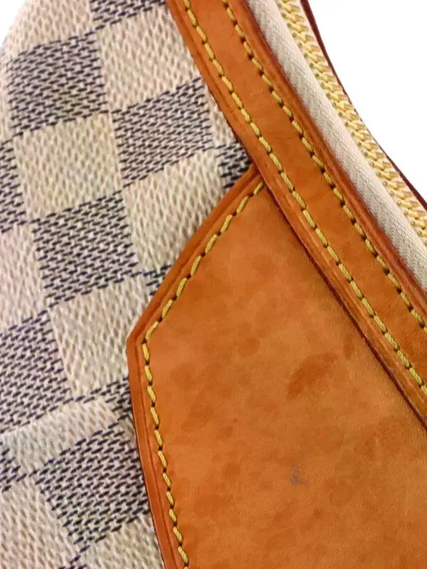 LOUIS VUITTON Siracusa Damier Pm Handbag - White