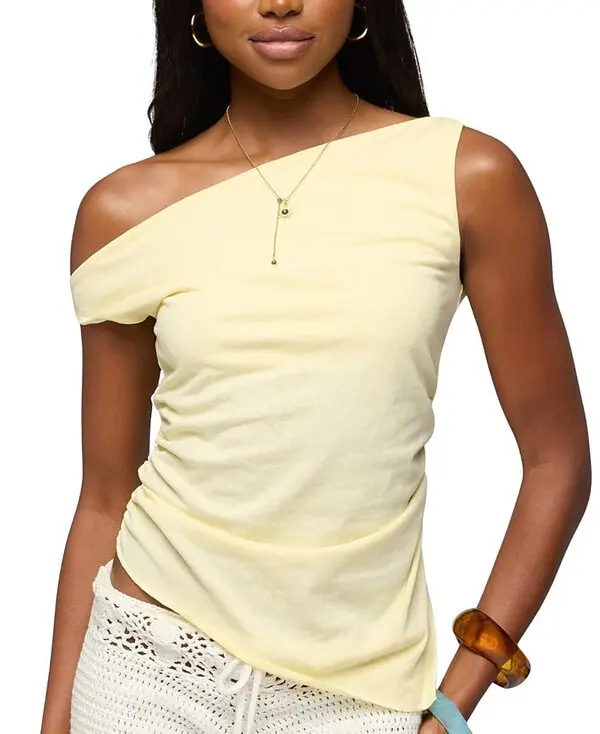 EDIKTED Ruched Asymmetric Off Shoulder Top