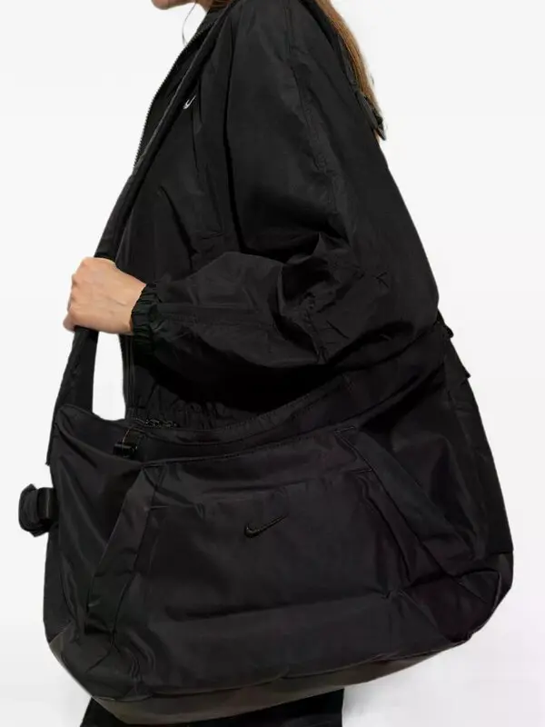 Nike Embroidered Logo Shoulder Bag