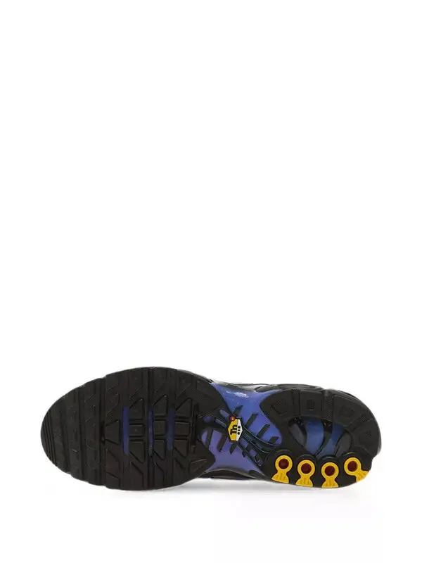 Nike Max Plus Sneakers