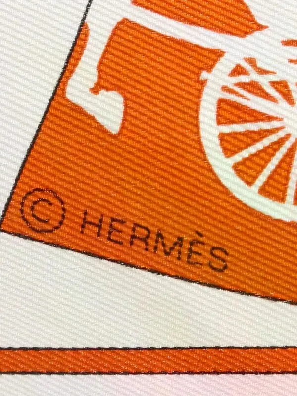 Hermès 70 Paris Qui Roule Scarf