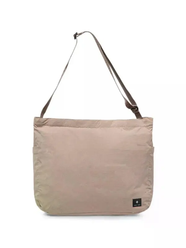 SAMSOE SAMSOE Logo-patch Shoulder Bag - Neutrals