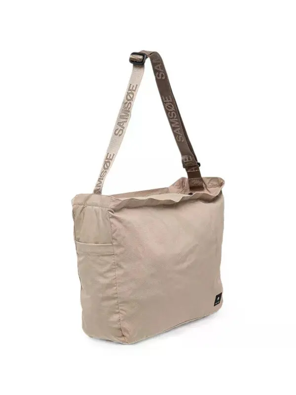 SAMSOE SAMSOE Logo-patch Shoulder Bag
