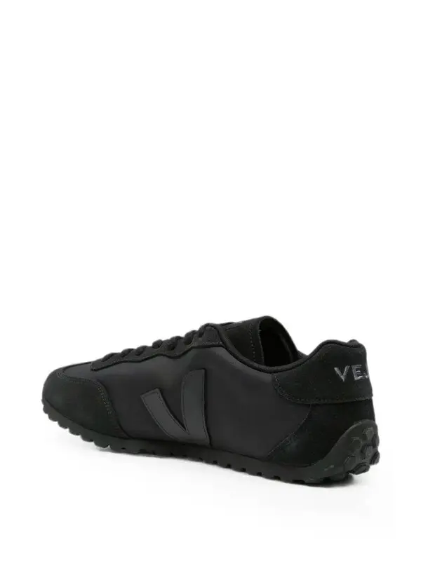 VEJA Gt Nolyn Lace-up Suede Panel Sneakers - Black