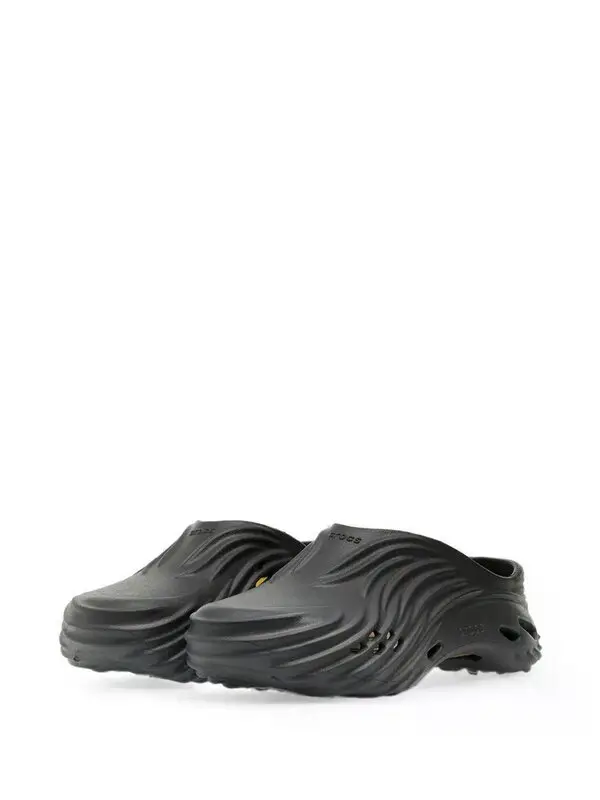 CROCS Echo Wave Mules