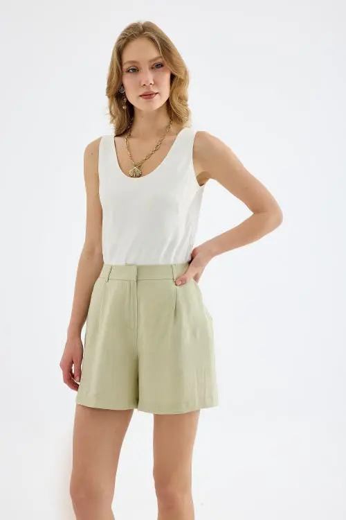 MONLICIA Velina High-waist Single Pleat Tailored Mini Shorts - Light Green