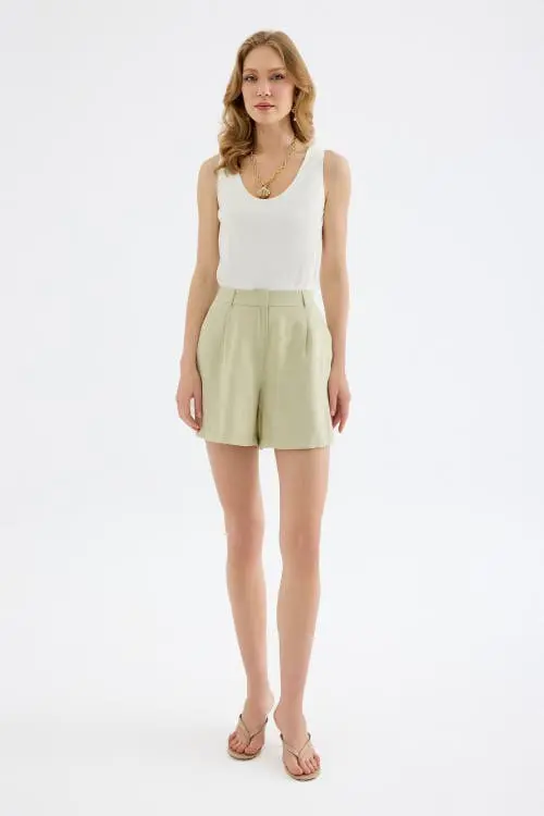 MONLICIA Velina High-waist Single Pleat Tailored Mini Shorts - Light Green