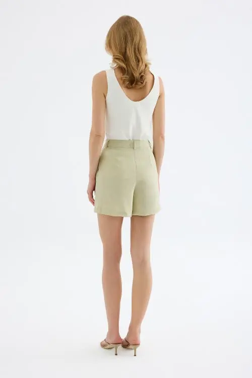 MONLICIA Velina High-waist Single Pleat Tailored Mini Shorts - Light Green