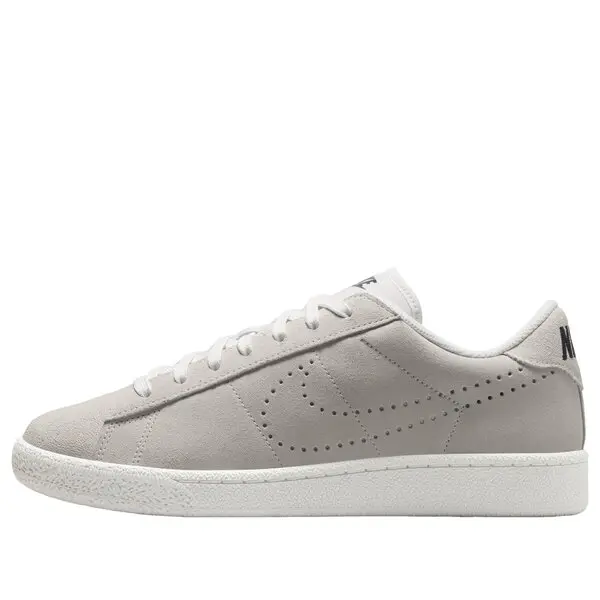 Nike Classic Sneakers - Sail/black/sail