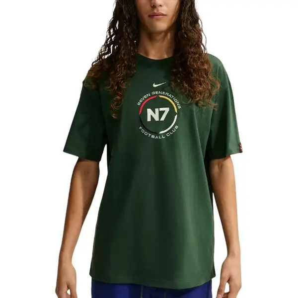 Nike T-shirt