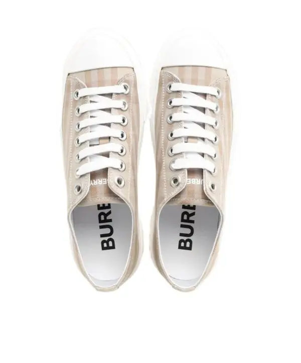Burberry Plaid Low-cut Casual Shoes - White