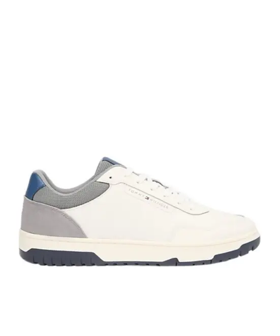 Tommy Hilfiger Round-toe Lace-up Sneakers