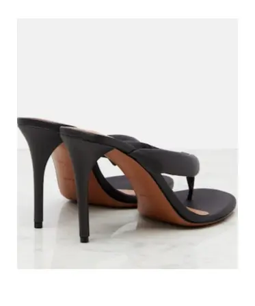 Alaïa Padded Thong Sandals