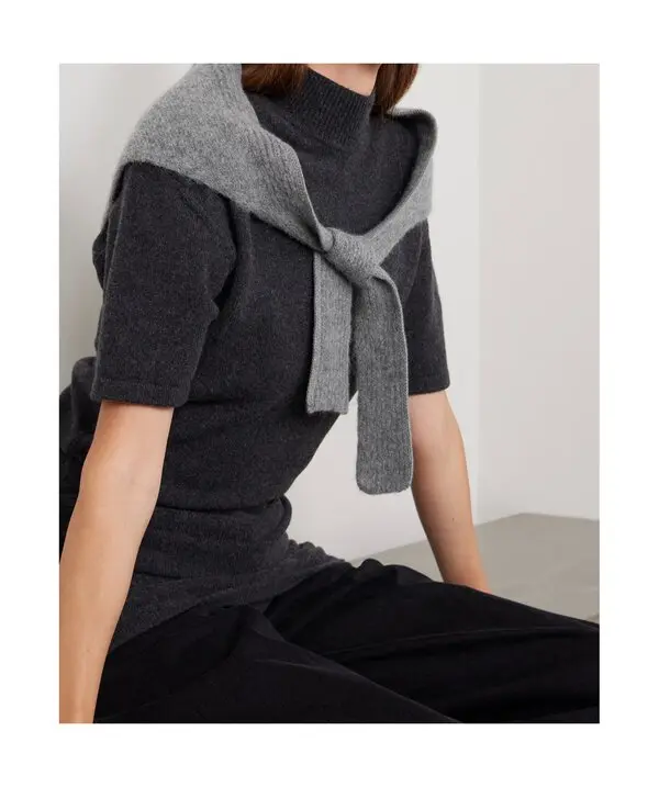 Jacquemus The Gros Grain Shawl