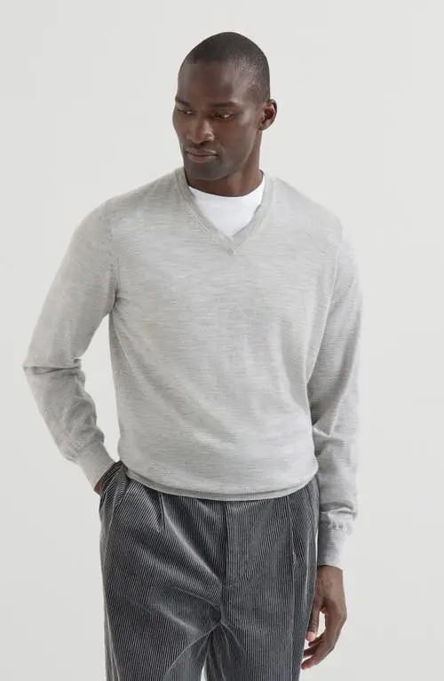 Brunello Cucinelli Cashmere And Silk Lightweight Sweater - Pebble