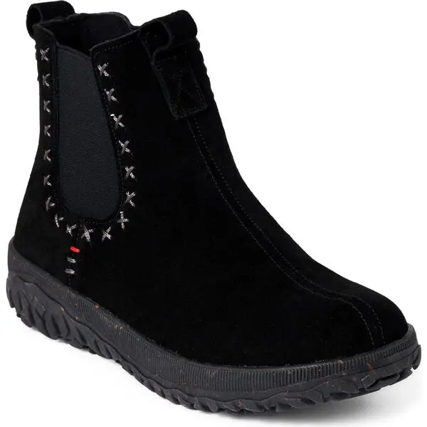 Minnetonka Chelsea Tread Boot - Black
