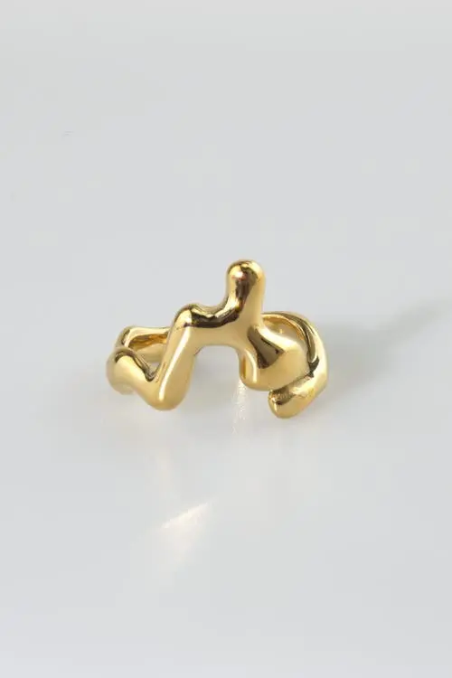MEIDEYA Sculpted Ring - Gold