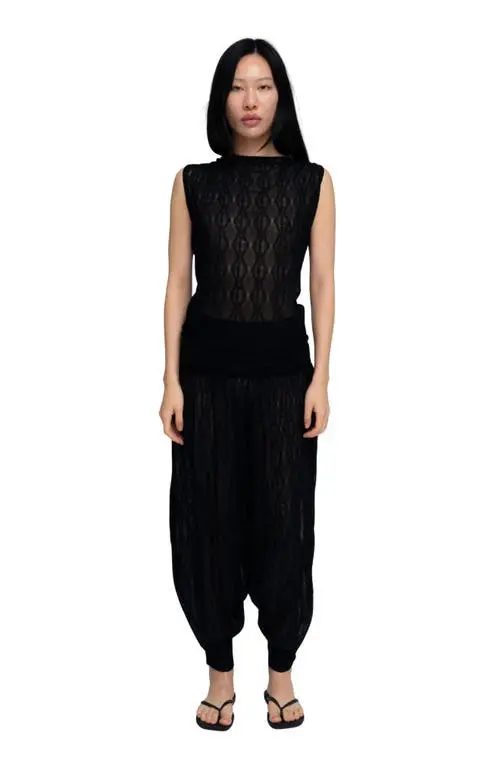 FIND ME NOW Sleeveless Textured High Neck Top