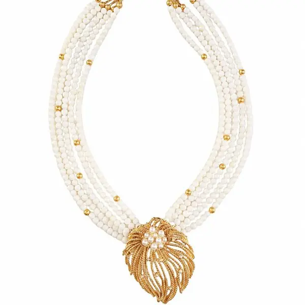 Way To Chic Sea Bamboo And Gold Tone Statement Necklace With Brooch Pendant - White/gold