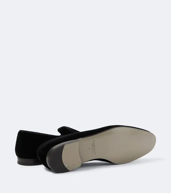 Manolo Blahnik Mario Velvet Loafers - Black