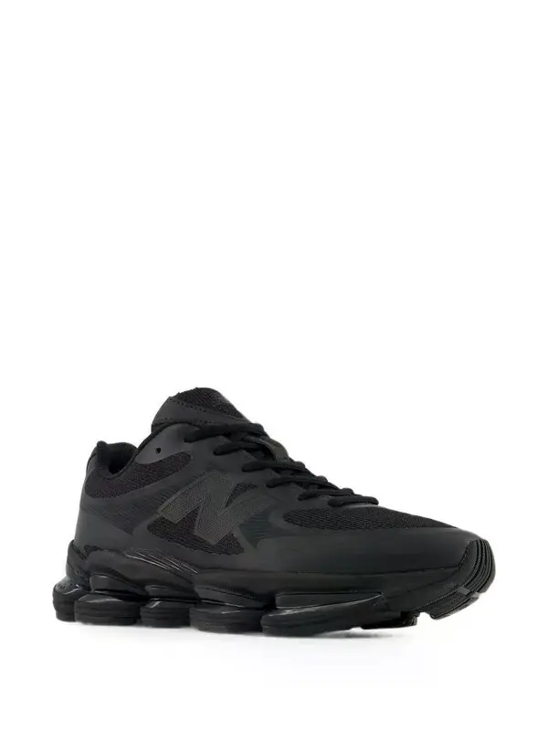 NEW BALANCE Abzorb 2000 Logo-patch Panelled Sneakers - Black