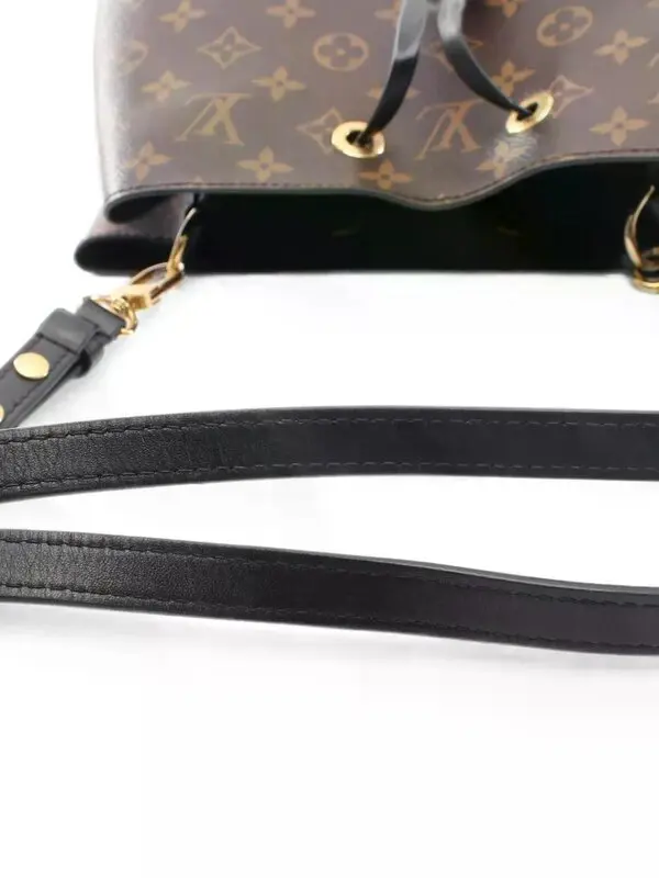 LOUIS VUITTON 2021 Néonoé Monogram Shoulder Bag