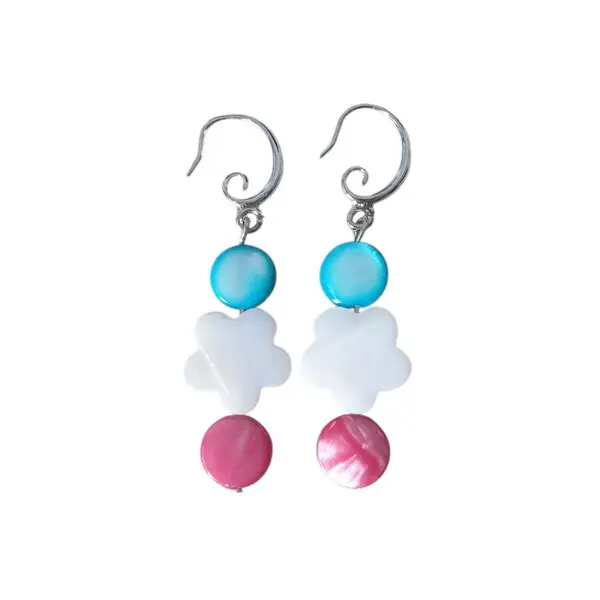 WAY TO CHIC White / Blue Natural Shell Flower Earrings
