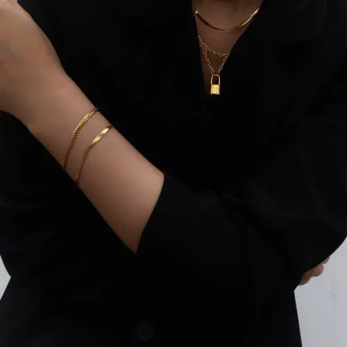 MEIDEYA Greta Herringbone Chain Bracelet
