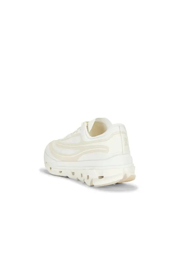 On Cloudflow 5 Ad Athletic Sneakers - Ivory & Grain