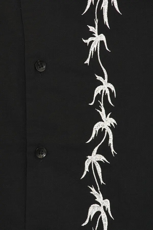 Commas Palm Embroidery Bowling Shirt - Black