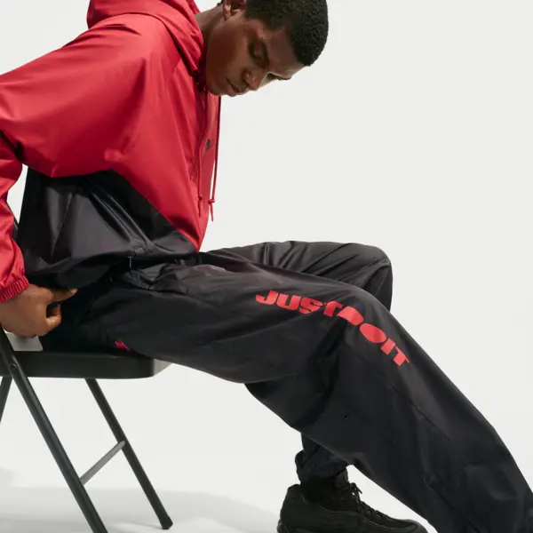 Nike Windrunner Storm-fit Graphic Pants