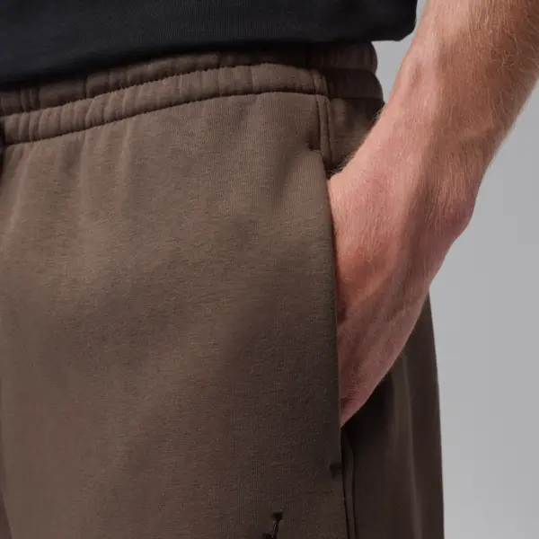 JORDAN Brooklyn Oversized Fleece Cargo Pants