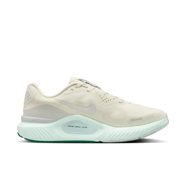 Nike Structure 26 Road Running Shoes