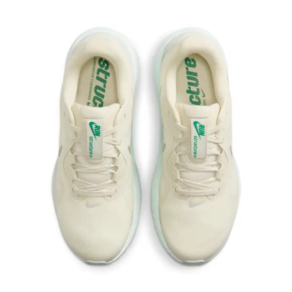 Nike Structure 26 Road Running Shoes