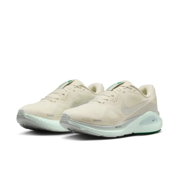 Nike Structure 26 Road Running Shoes
