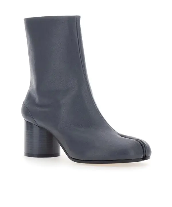MAISON MARGIELA Tabi Ankle Boots
